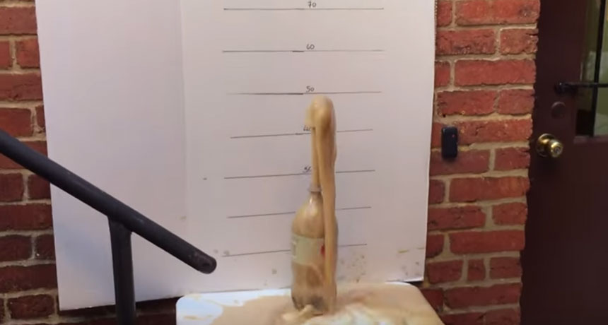 The Mentos geyser: From demo to real science | Science News Explores