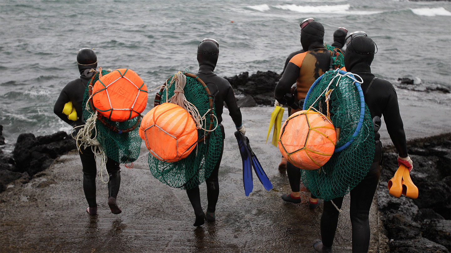 These Korean divers spend more time underwater than any other humans